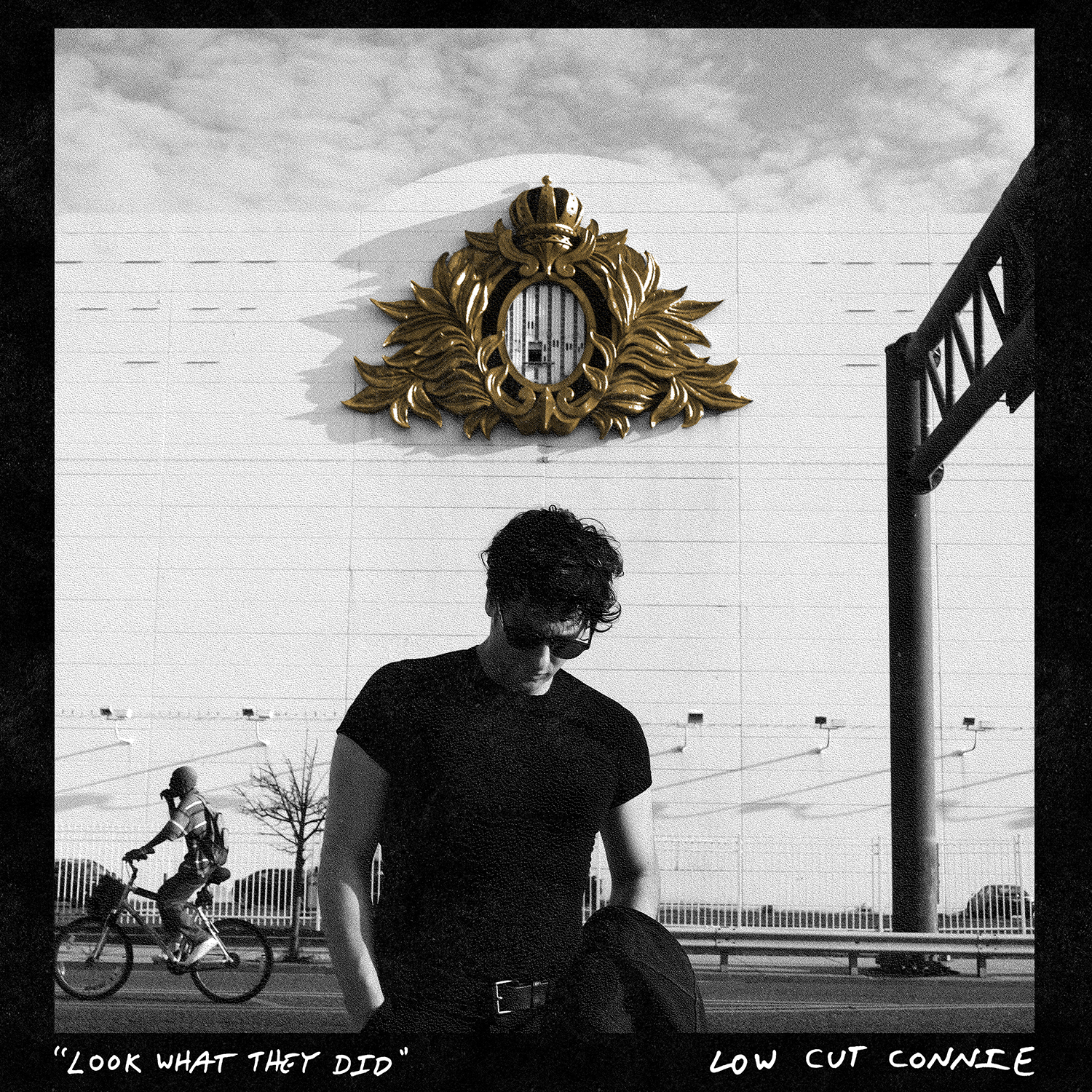 Low Cut Connie’s Adam Weiner goes it alone, just once or twice | dosage ...