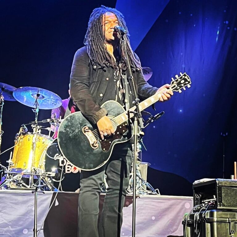 Celebrating David Bowie | dosage MAGAZINE