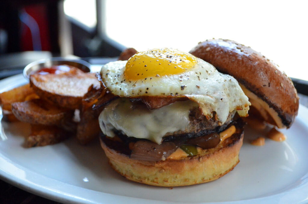 National Cheeseburger Day in Philly | dosage MAGAZINE