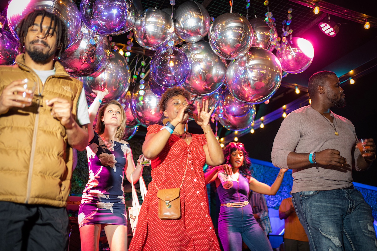 Cirque du Stratus at Stratus Lounge | dosage MAGAZINE