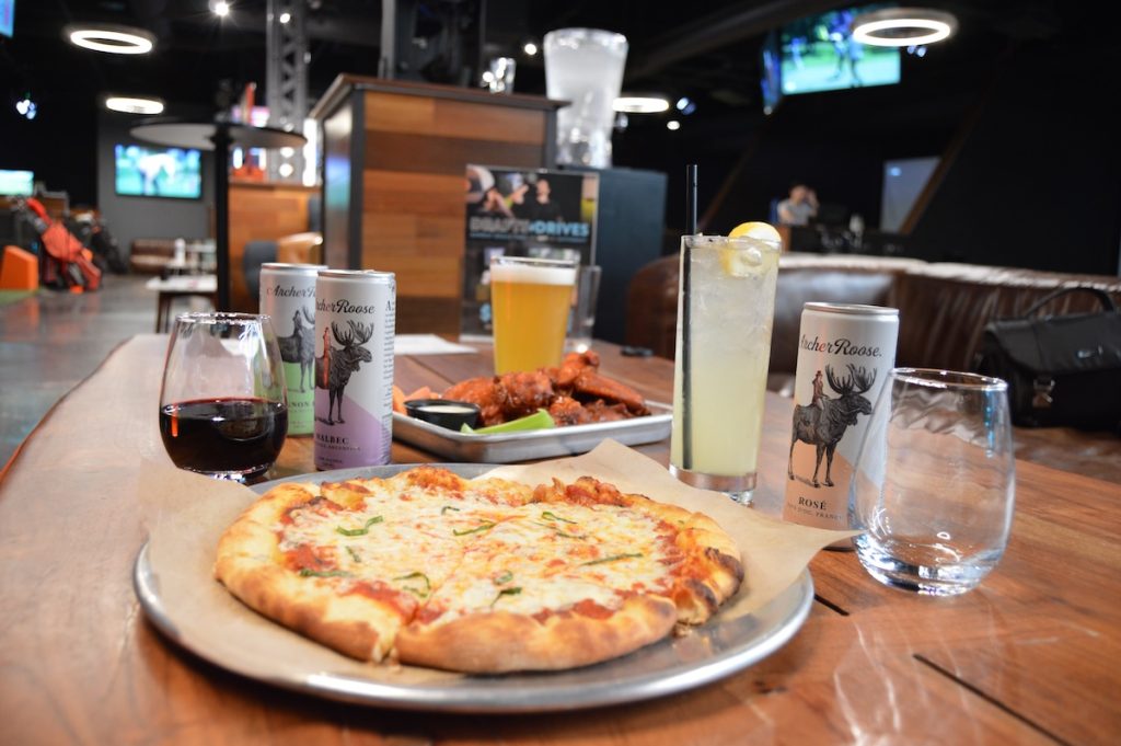 Fishtown Taps Happy Hour is Back for the Summer
